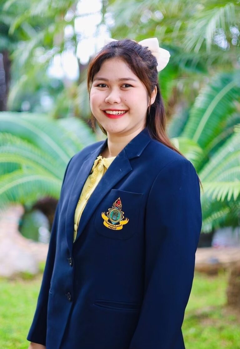 ภาพครูกลุ่มสาระฯภาษาต่างประเทศ – SW.KJ.